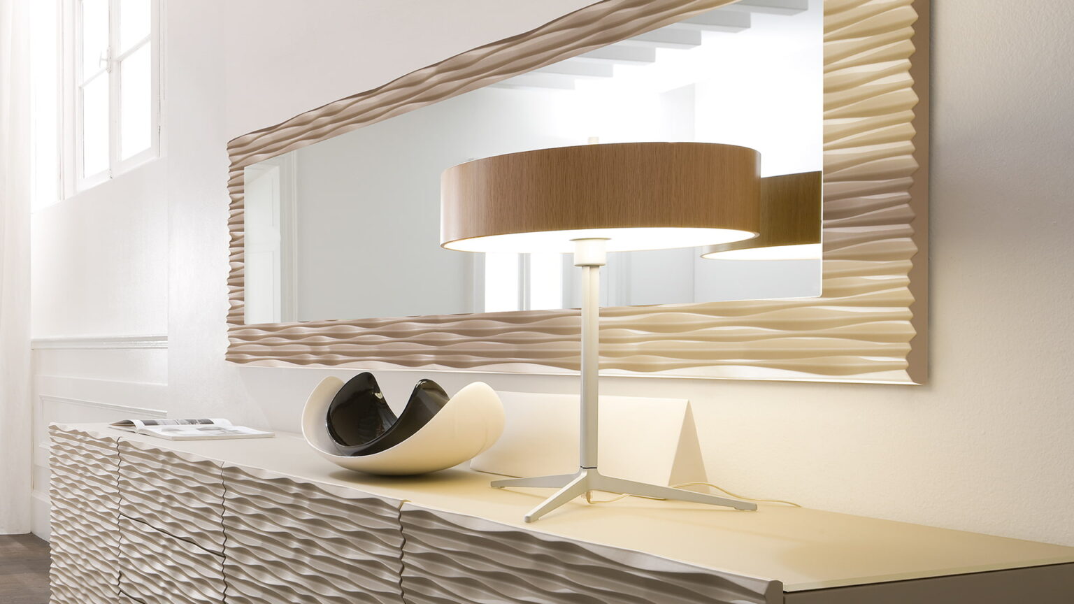 Specchi moderni grande misura artigianali a Verona